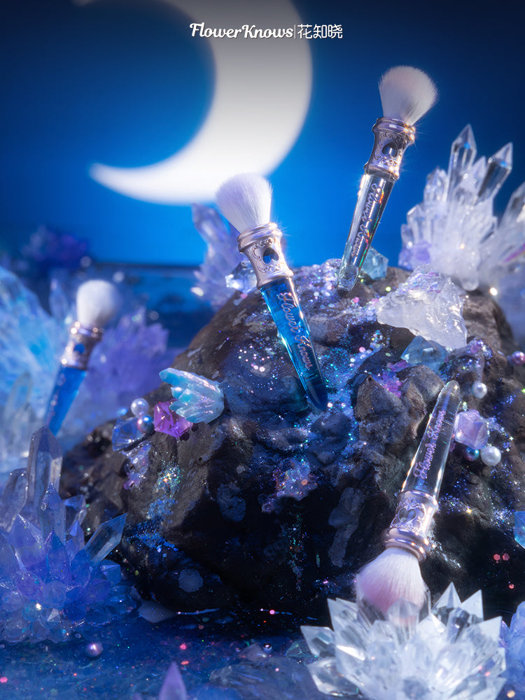 FLOWER KNOWS | Moonlight Mermaid Blush Brush – Legends Boutique